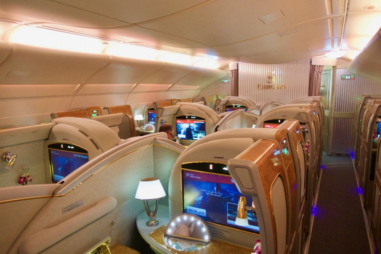 7 motivos para passagens aéreas de primeira classe serem tão caras